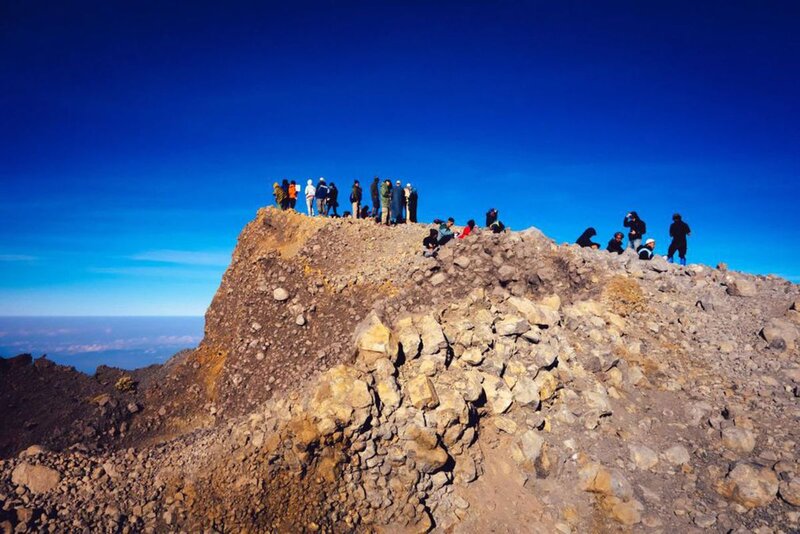 How to Climb Mount Rinjani, Indonesia