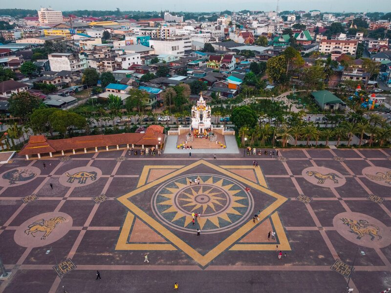 Visiting Phayao: 12 Wonderful Things to Do & Places to See