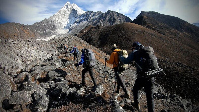 10 BEST Travel Vloggers to Follow On Youtube