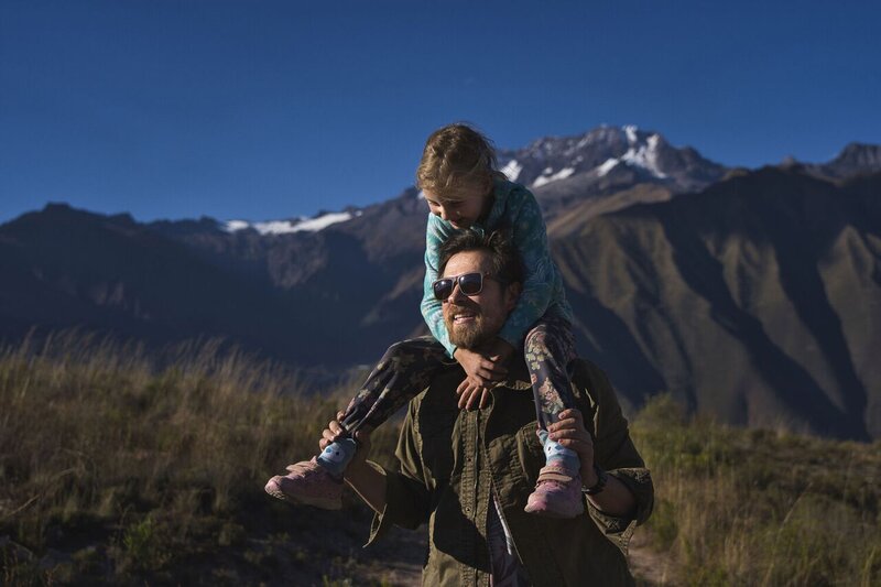 10 BEST Travel Vloggers to Follow On Youtube