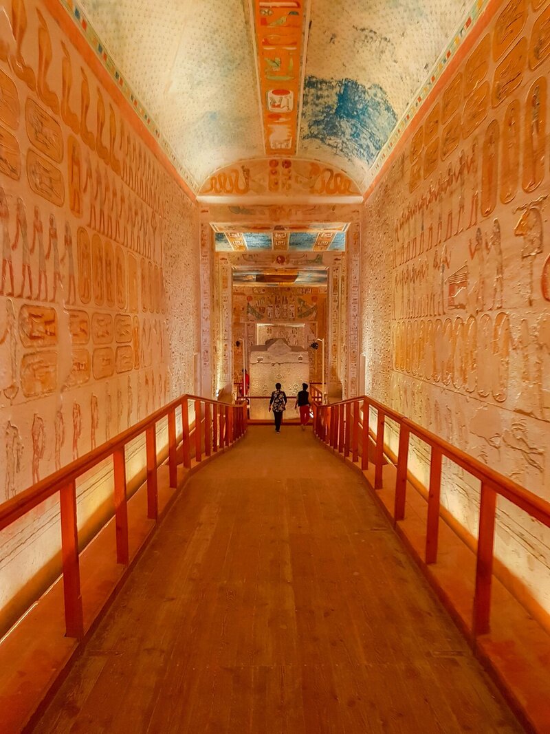 Explore Luxor: 10 Awesome Things to Do & Places to Visit