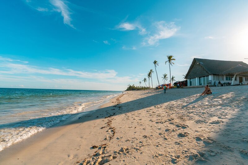 How to Get To Diani Beach, Kenya