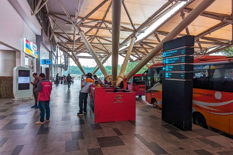 How to Get From Medan to Lake Toba