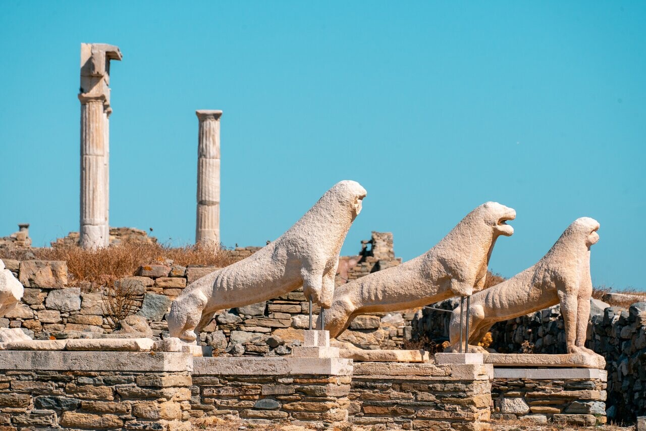 The Ultimate Guide to Backpacking Delos