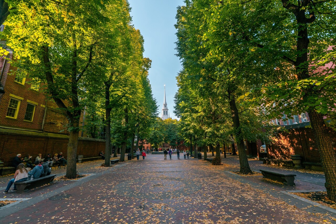 Boston's Freedom Trail: A Walking Guide