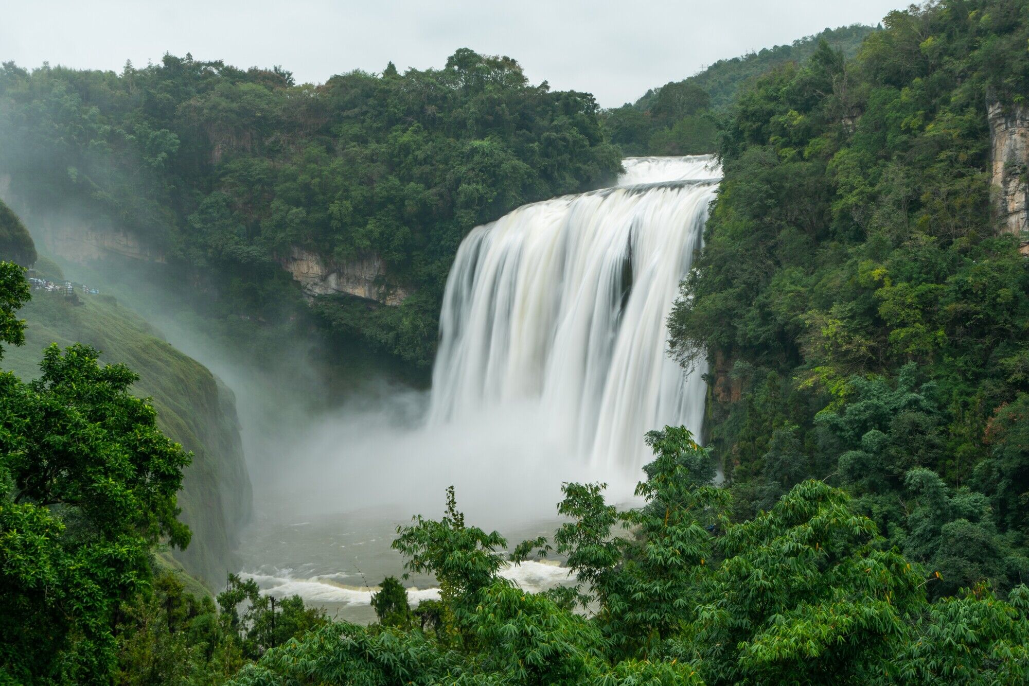 Huangguoshu Waterfall: A Complete Travel Guide