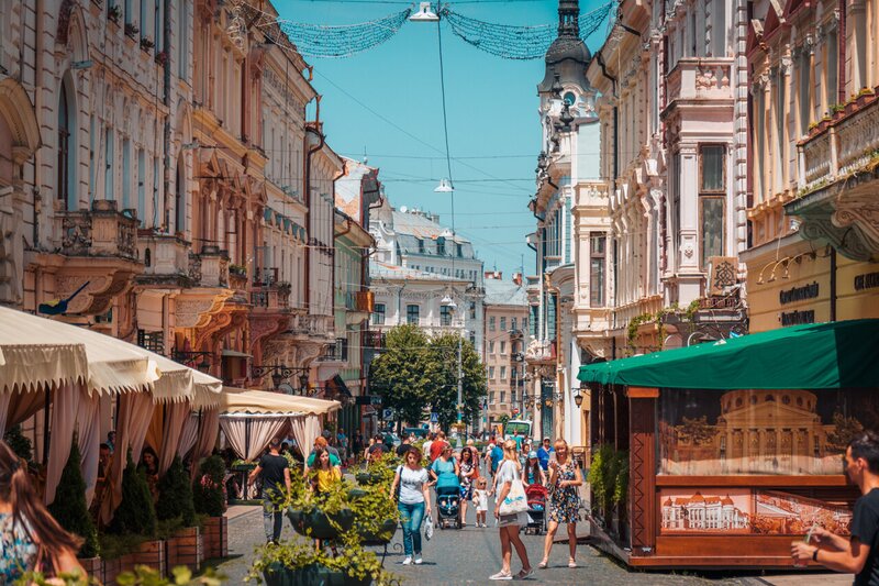 7 BEST Things to Do in Chernivtsi, Ukraine