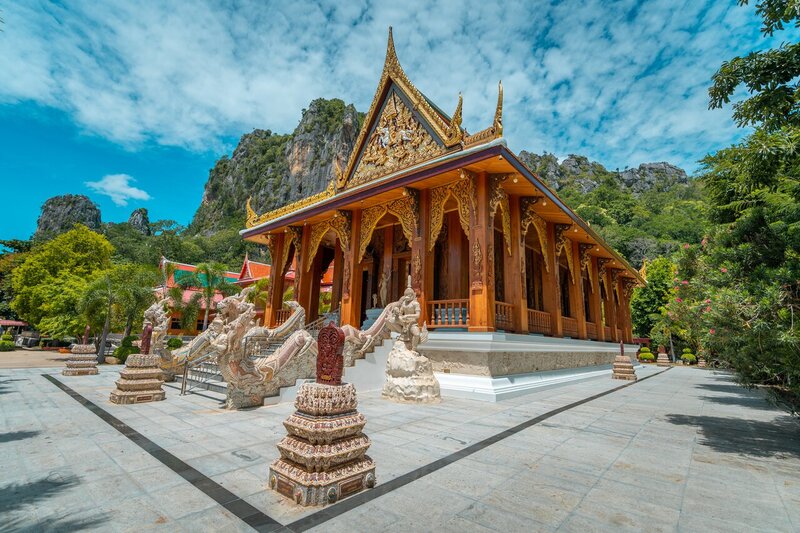 10 Awesome Things to Do in Phetchaburi, Thailand