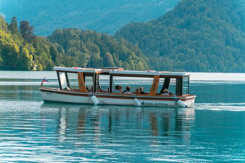 Explore Lake Bled: Top 10 Wonders You Shouldn’t Miss