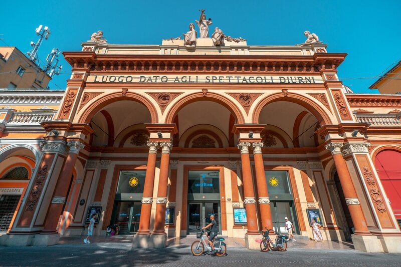 Bologna Bucket List: 10 Awesome Activities You Shouldn't Miss