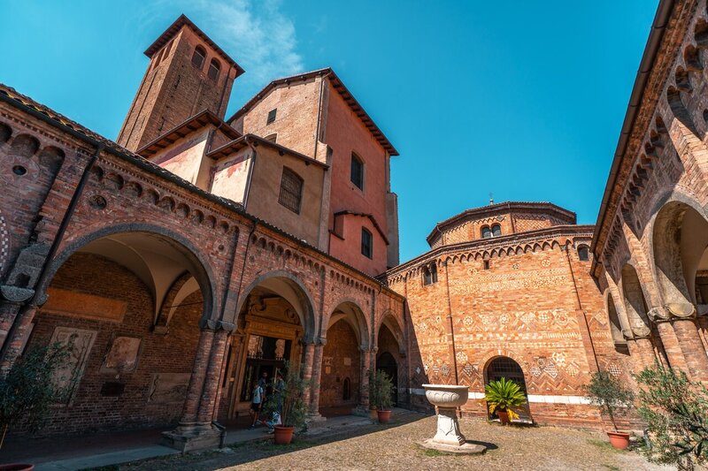 Bologna Bucket List: 10 Awesome Activities You Shouldn't Miss
