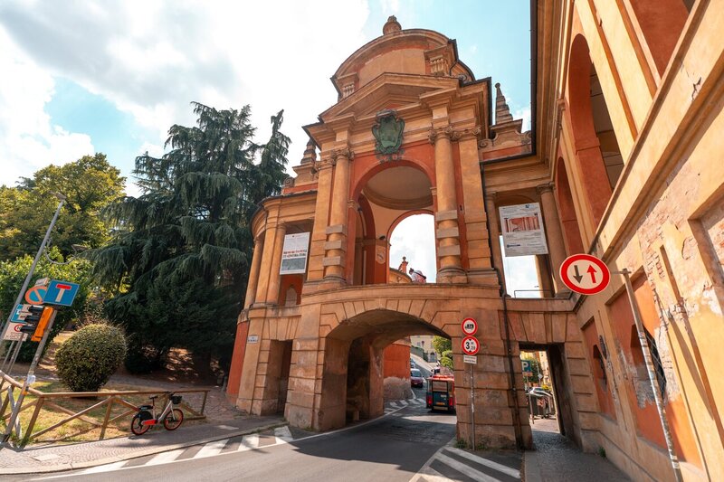 Bologna Bucket List: 10 Awesome Activities You Shouldn't Miss