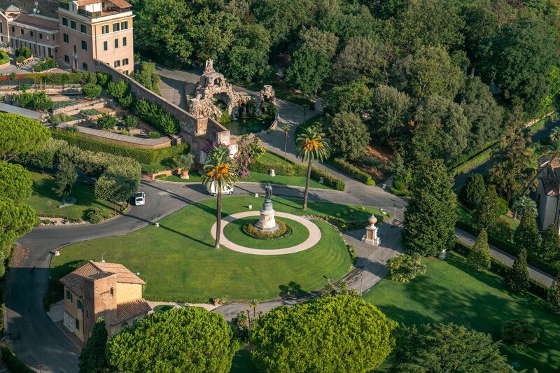 Visiting the Vatican: 8 Best Things to Do & More