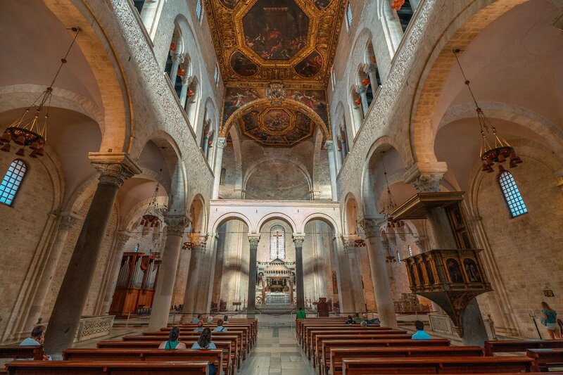 Exploring Bari: 10 Awesome Things to See and Do