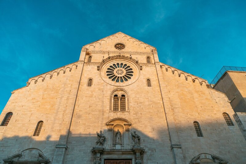 Exploring Bari: 10 Awesome Things to See and Do