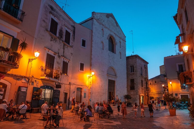 Exploring Bari: 10 Awesome Things to See and Do