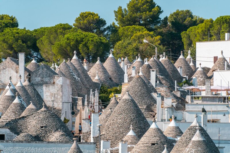 Visit Alberobello: 10 Fantastic Things to Do & Places to See