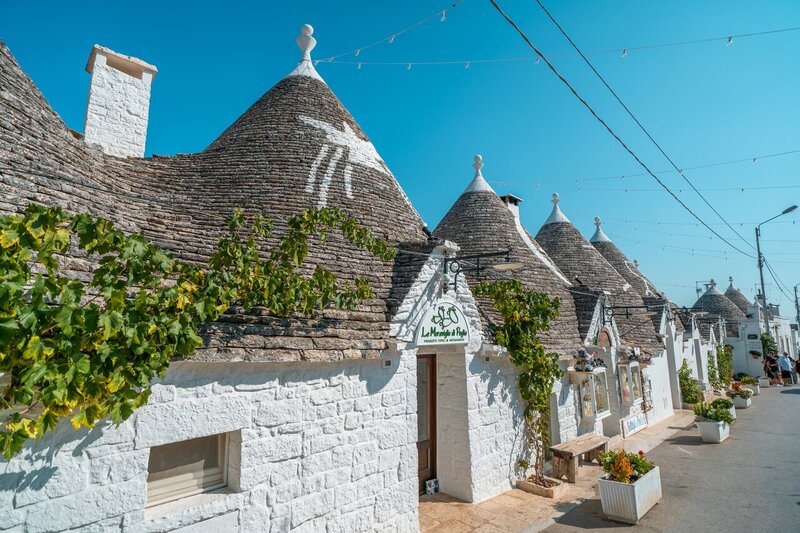 Visit Alberobello: 10 Fantastic Things to Do & Places to See