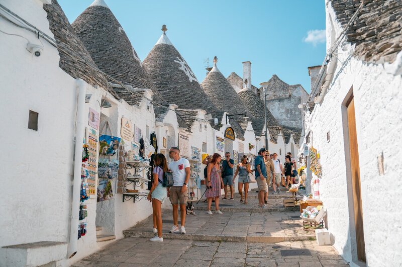 Visit Alberobello: 10 Fantastic Things to Do & Places to See