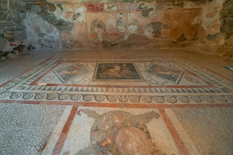 The Ultimate Guide to Backpacking Delos