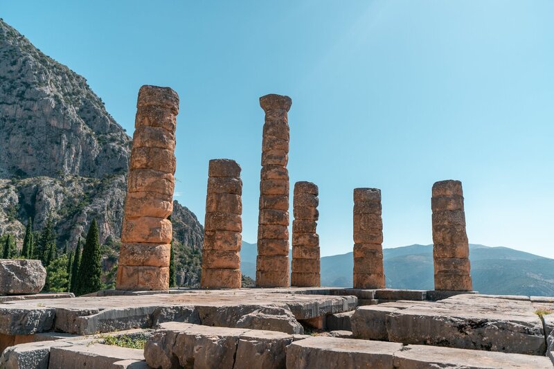 A Complete Guide to Backpacking Delphi