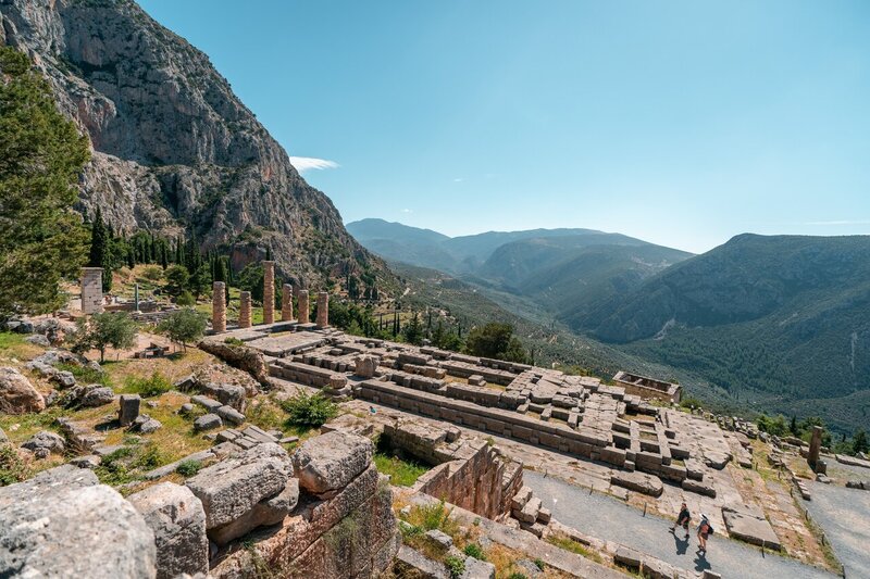A Complete Guide to Backpacking Delphi