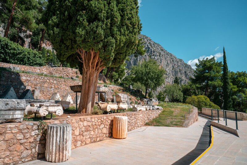 A Complete Guide to Backpacking Delphi