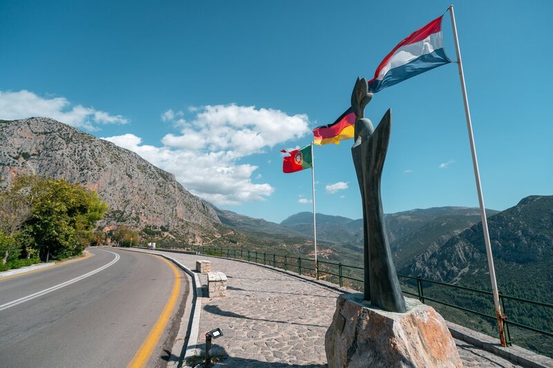 A Complete Guide to Backpacking Delphi