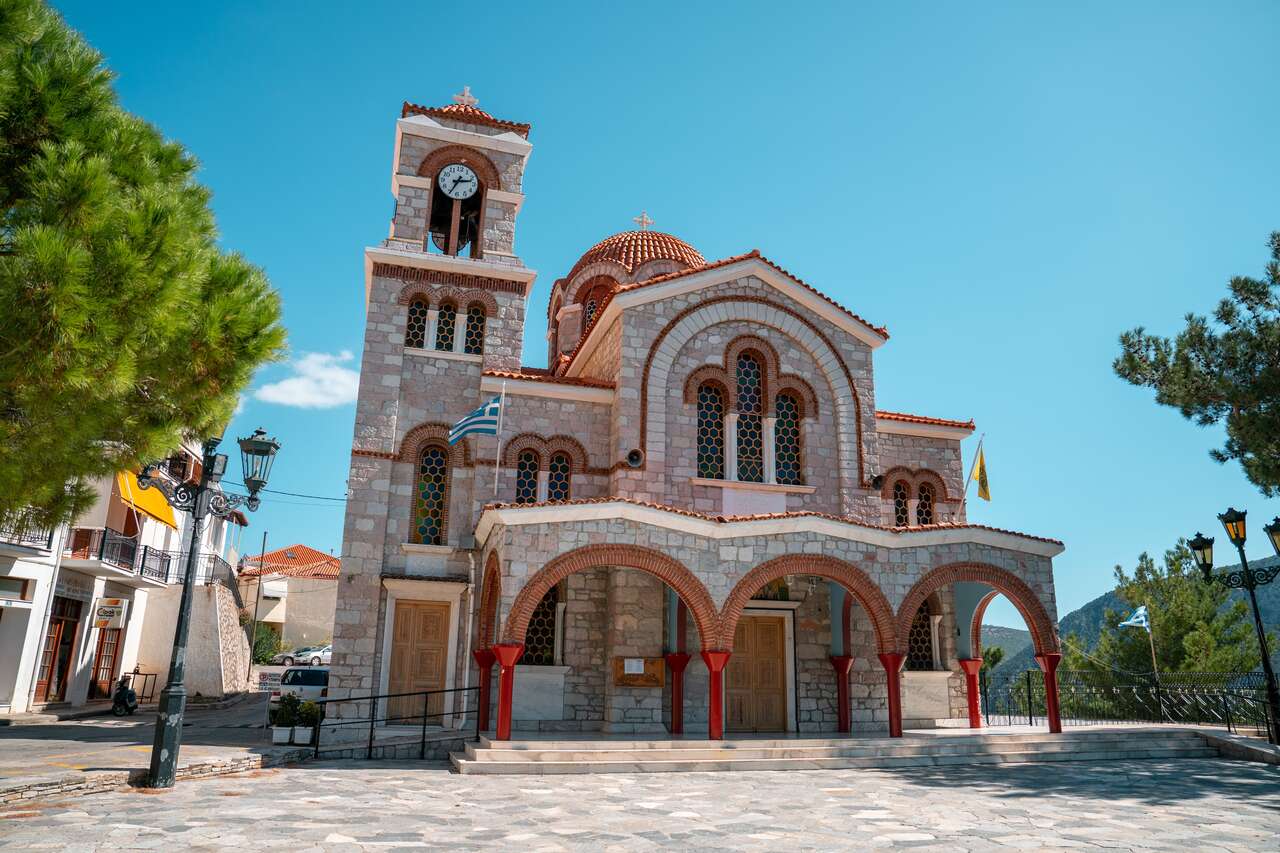 A Complete Guide to Backpacking Delphi A Complete Guide to Backpacking Delphi