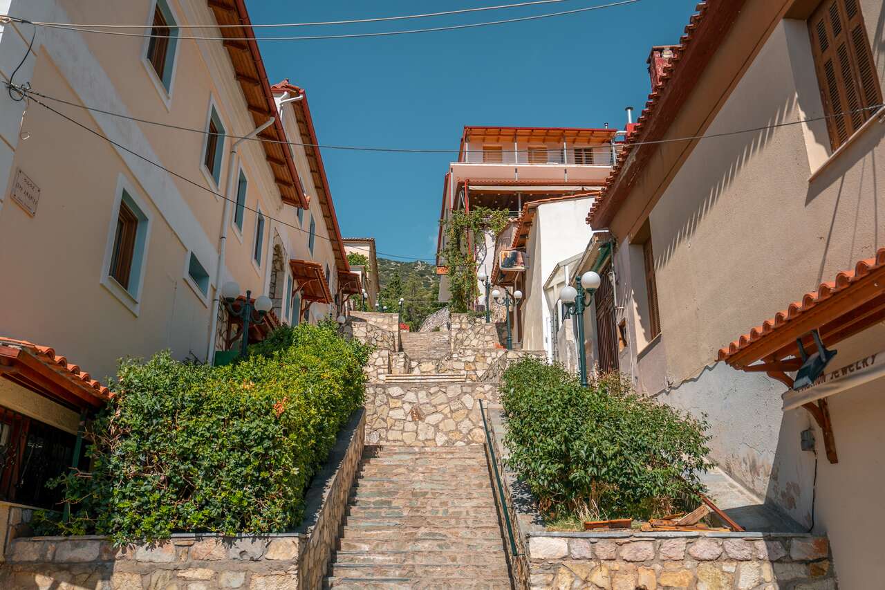 A Complete Guide to Backpacking Delphi A Complete Guide to Backpacking Delphi