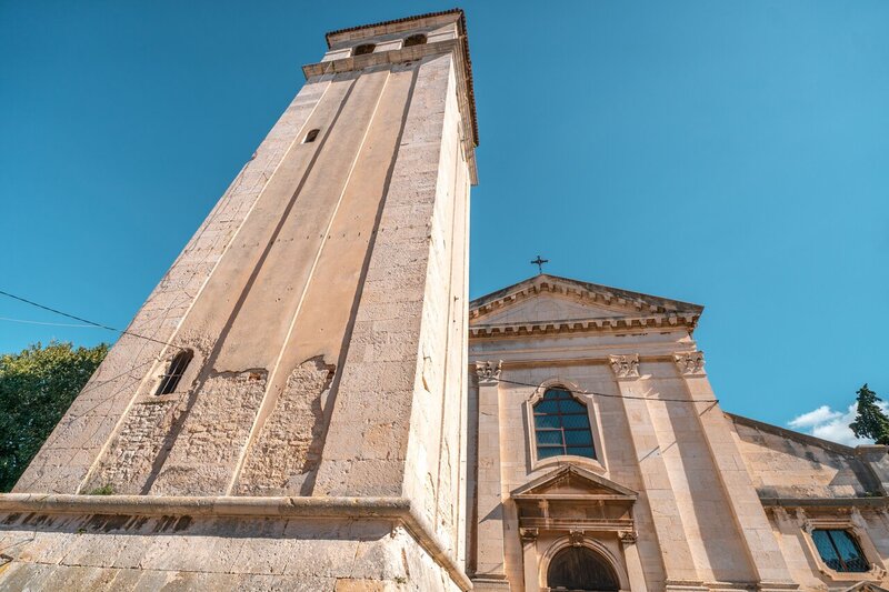 Discover Pula: 10 Awesome Things to See and Do