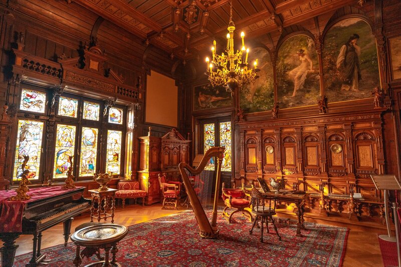 14 Fantastic Things to Do in Bucharest for Solo Travelers