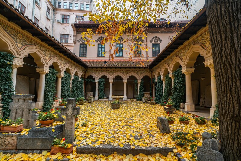 14 Fantastic Things to Do in Bucharest for Solo Travelers