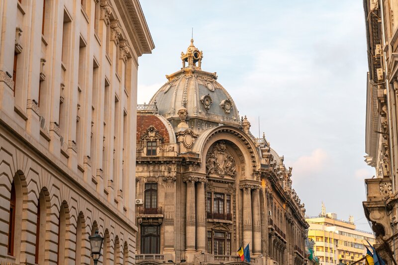 14 Fantastic Things to Do in Bucharest for Solo Travelers