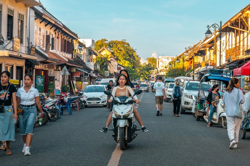 7 Days in Laos: The Ultimate Backpacker's Journey