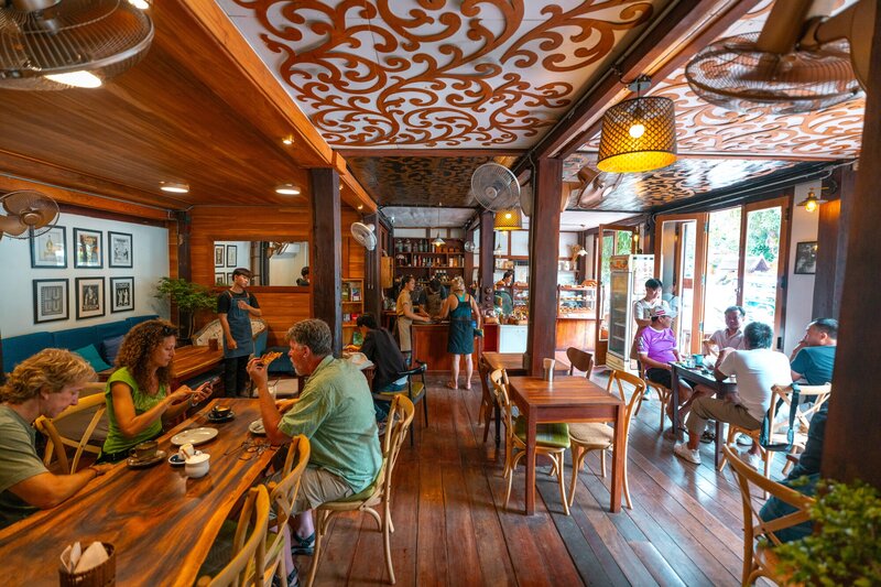 7 Days in Laos: The Ultimate Backpacker's Journey