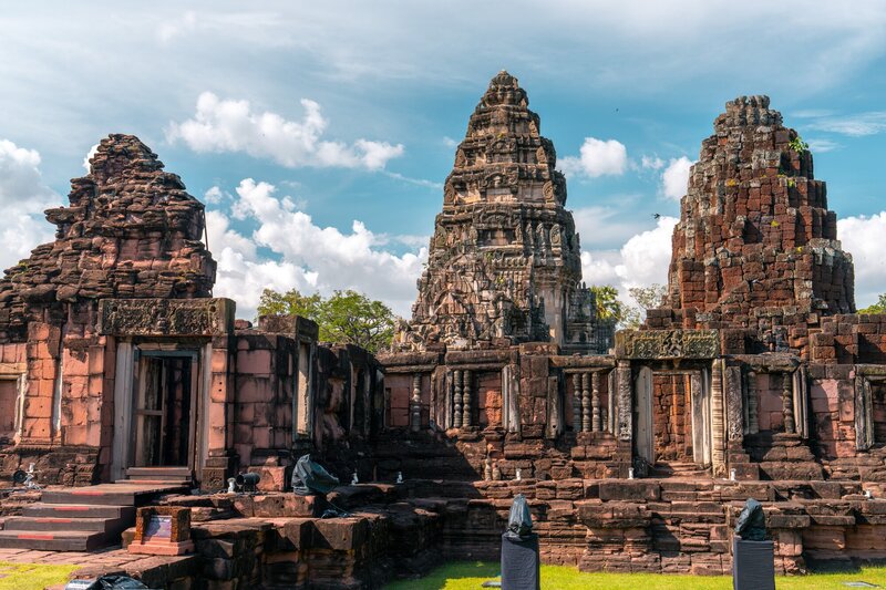 10 Impressive Things to Do in Korat (Nakhon Ratchasima)