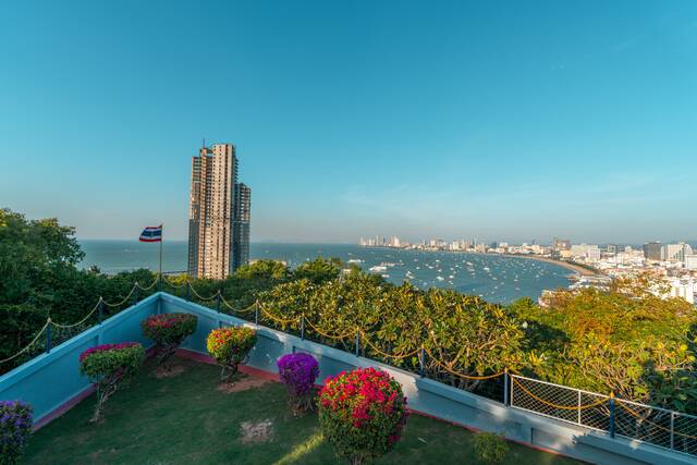 Explore Pattaya Like A Local: 10 Awesome Things to See and Do