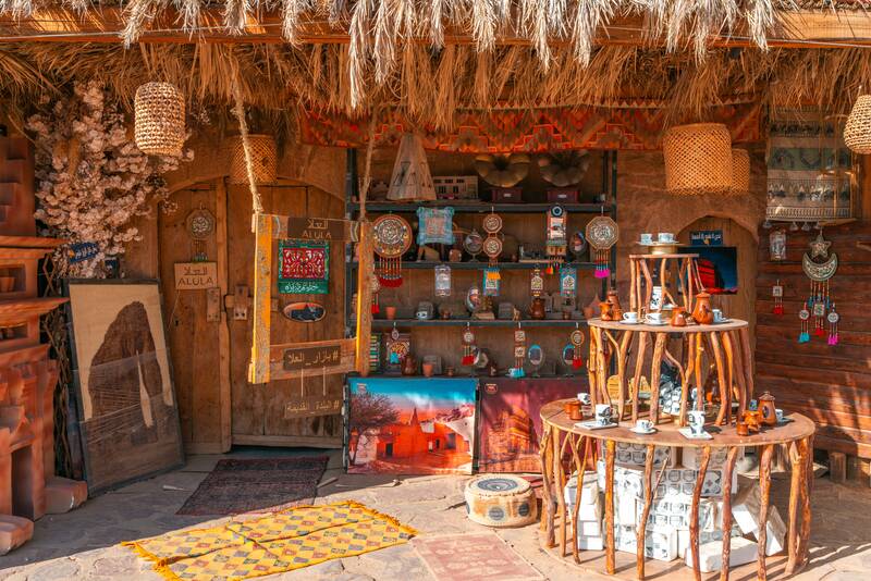 Discover AlUla: 10 Unforgettable Experiences You Shouldn't Miss