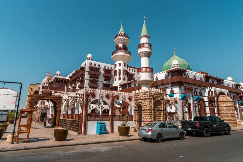 Explore Jeddah: 9 Incredible Things to Do & More