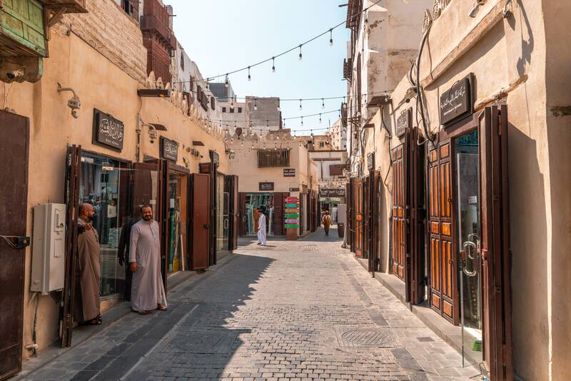 Explore Jeddah: 9 Incredible Things to Do & More