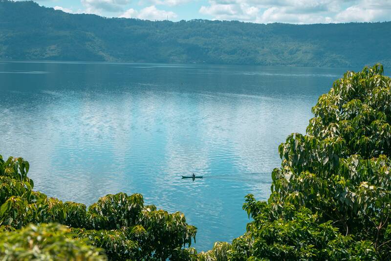 Lake Toba Travel Guide: 10 Awesome Things to Do, and More
