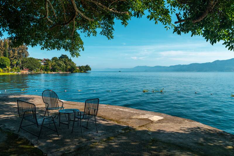 Lake Toba Travel Guide: 10 Awesome Things to Do, and More