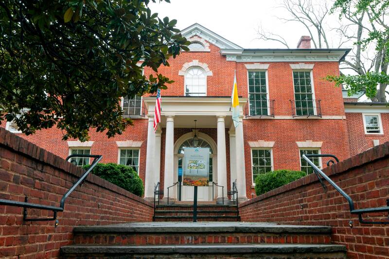 Georgetown Guide: 8 Exciting Things to See and Do