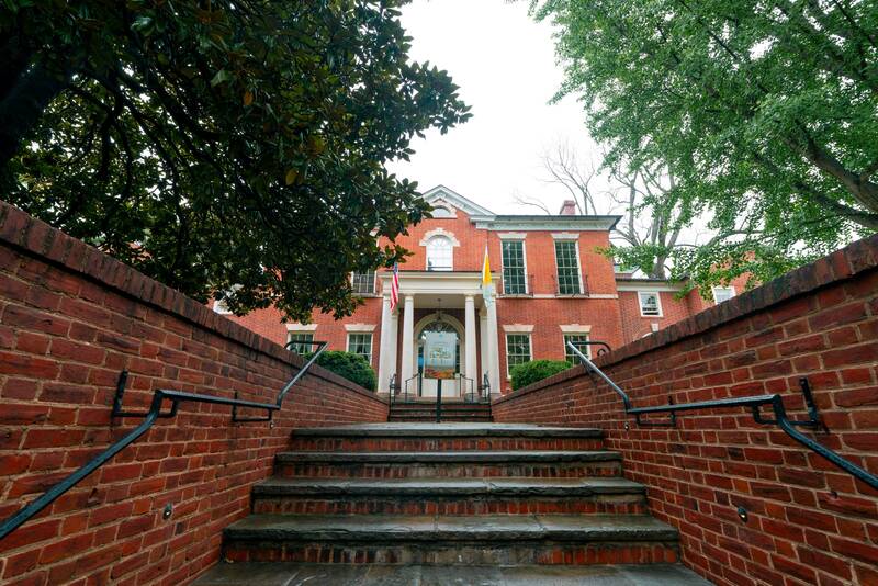 Georgetown Guide: 8 Exciting Things to See and Do