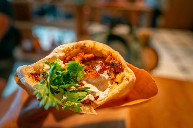 Insider's Guide: Top 8 Places to Dine and Drink in Washington DC