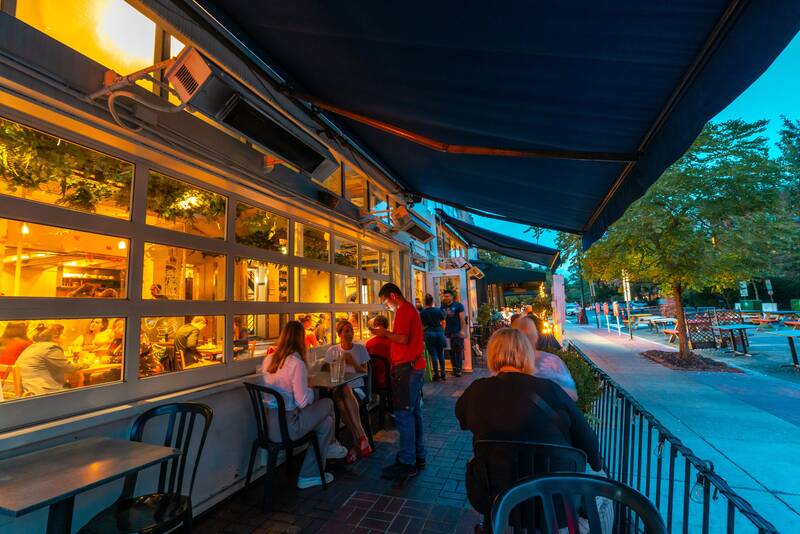 Insider's Guide: Top 8 Places to Dine and Drink in Washington DC