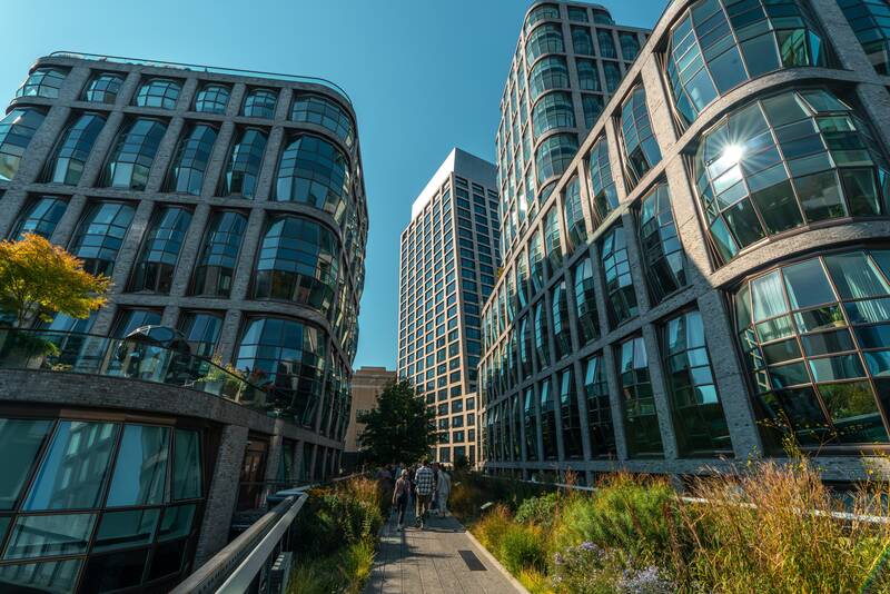 Explore Chelsea, NYC: 8 Best Things to Do, and More