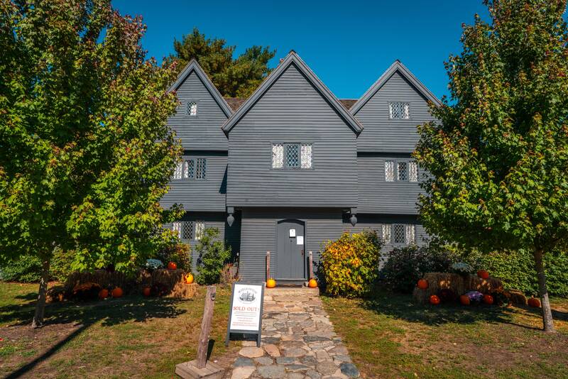 Discover Salem: 10 Best Things to Do and More