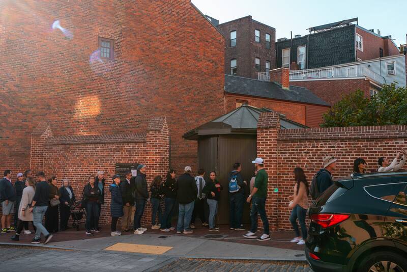 Boston's Freedom Trail: A Complete Walking Guide